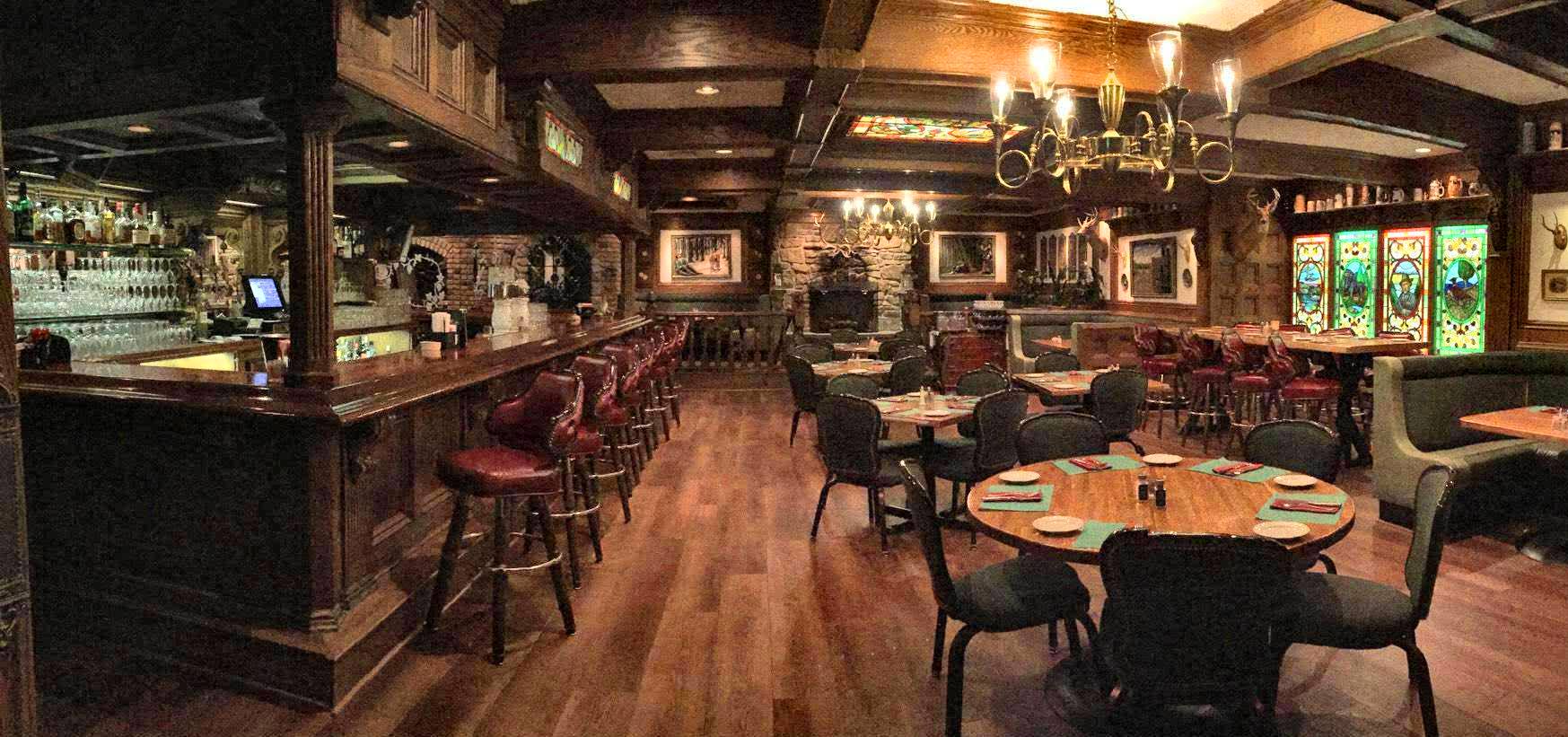 30425174_1907770635921752_5756652909872489891_o – Black Forest Inn